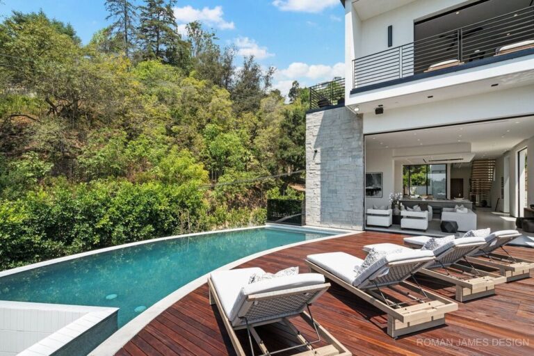 Angelo - Roman James