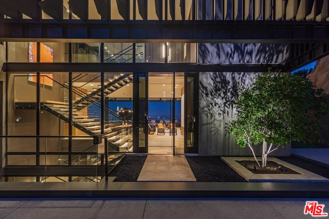 Sunset View | Roman James Design Build